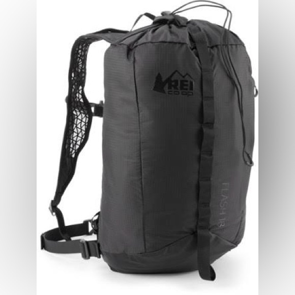 REI | Bags | Rei Coop Flash 8 Pack Water Backpack | Poshmark